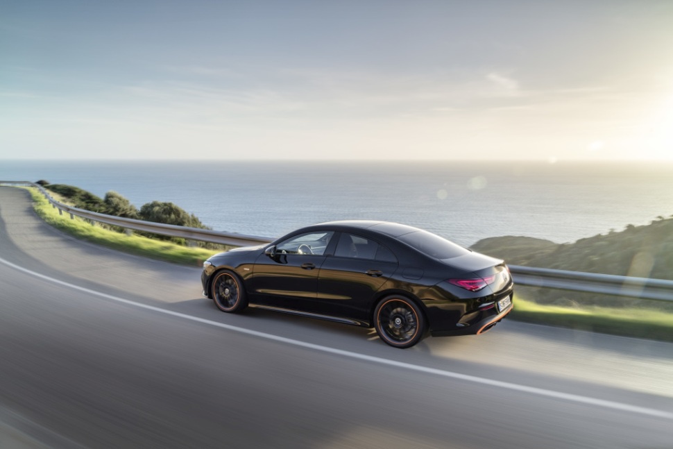 Mercedes-Benz CLA Coupe (C118) CLA 200 (163 Hp)
